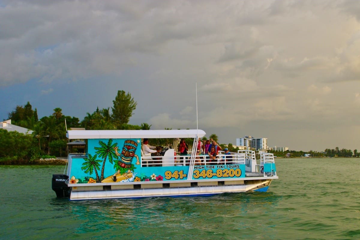 High Tide Tiki Boat - Parasail Siesta Key